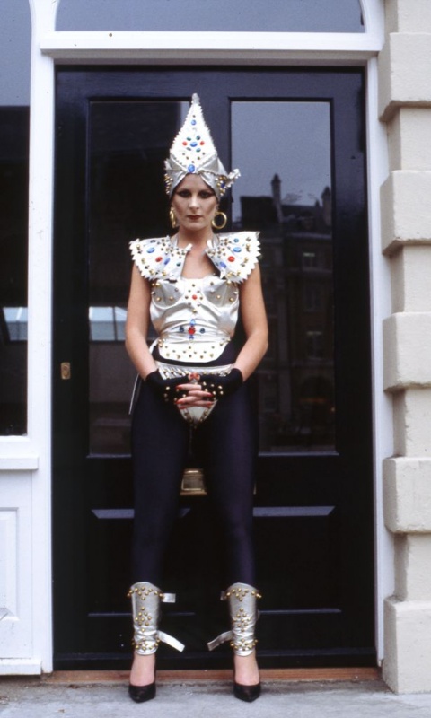 Galleries: Galleries » New scans from Ted - Nov 2015 » 'Kahn & Bell ...